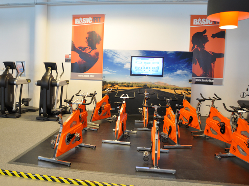 Basic-Fit - Deventer Boreelplein | SportscholenCheck